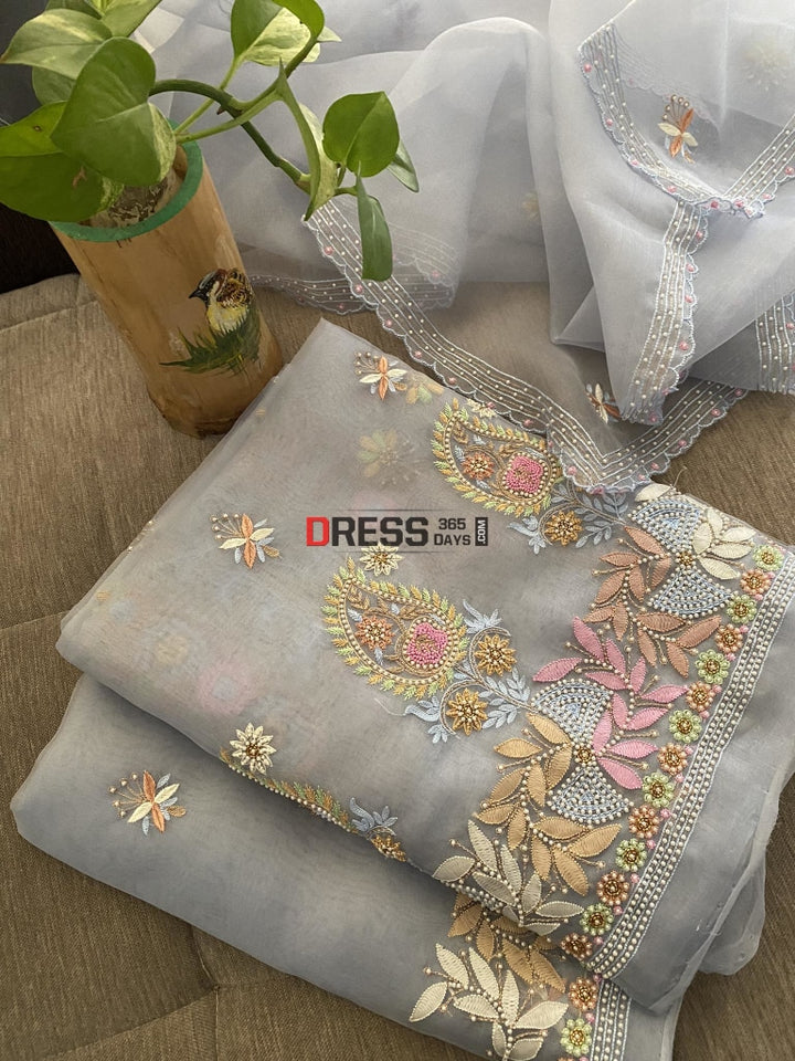 Chikankari Suits: Buy Chikankari Suits now | Dress365Days – Dress365days